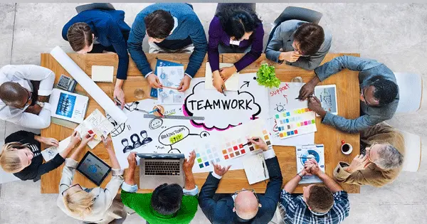 Key Factors to Consider When Comparing UI UX Design Agencies